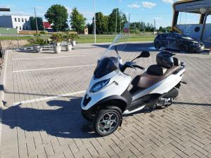 Balts Piaggio MP3 2015 Tauragė, ar dzinēja tilpumu 0.30 L un nobraukumu 36 tūkst. km par 2600 €, foto 11 vietnē AUTOMOTO.COM.LV