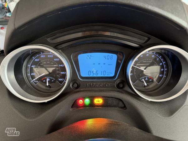 Белый Piaggio MP3 2021 в Каунас, объемом двигателя 0.30 л и пробегом 6 тыс. км за 3999 €, фото 5 на AUTOMOTO.COM.LV