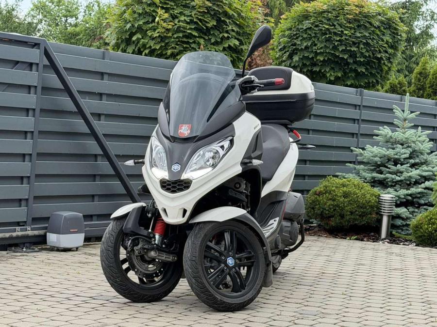 Белый Piaggio MP3 2021 в Каунас, объемом двигателя 0.30 л и пробегом 6 тыс. км за 3990 €, фото 17 на AUTOMOTO.COM.LV