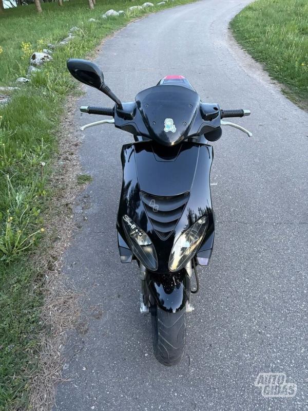 Черный Piaggio NRG 2006 в Купишкис, объемом двигателя 0.05 л и пробегом 13 тыс. км за 1250 €, фото 7 на AUTOMOTO.COM.LV