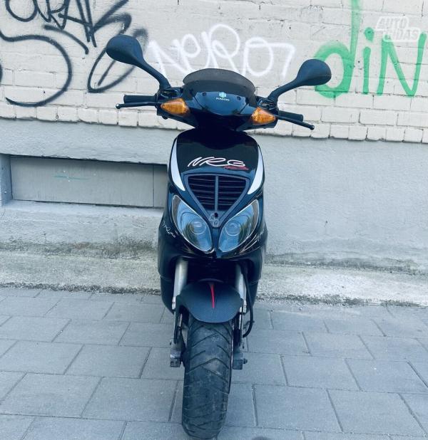 Melns Piaggio NRG 2007 Klaipėda, ar dzinēja tilpumu 0.05 L un nobraukumu 11 tūkst. km par 1150 €, foto 1 vietnē AUTOMOTO.COM.LV