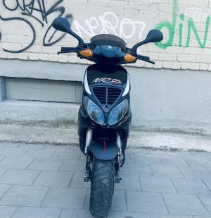 Black Piaggio NRG 2007 in Klaipeda, with an engine capacity of 0.05 L and mileage of 11 thousand km for 1150 €, photo  on AUTOMOTO.COM.LV