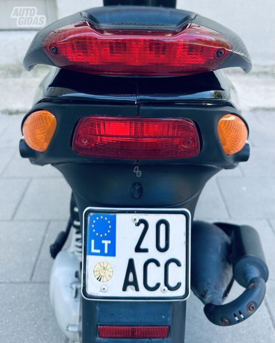 Black Piaggio NRG 2007 in Klaipeda, with an engine capacity of 0.05 L and mileage of 11 thousand km for 1150 €, photo 12 on AUTOMOTO.COM.LV