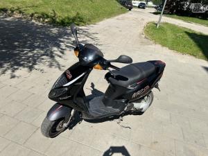 Black Piaggio NRG 2007 in Klaipeda, with an engine capacity of 0.05 L and mileage of 11 thousand km for 1150 €, photo 17 on AUTOMOTO.COM.LV