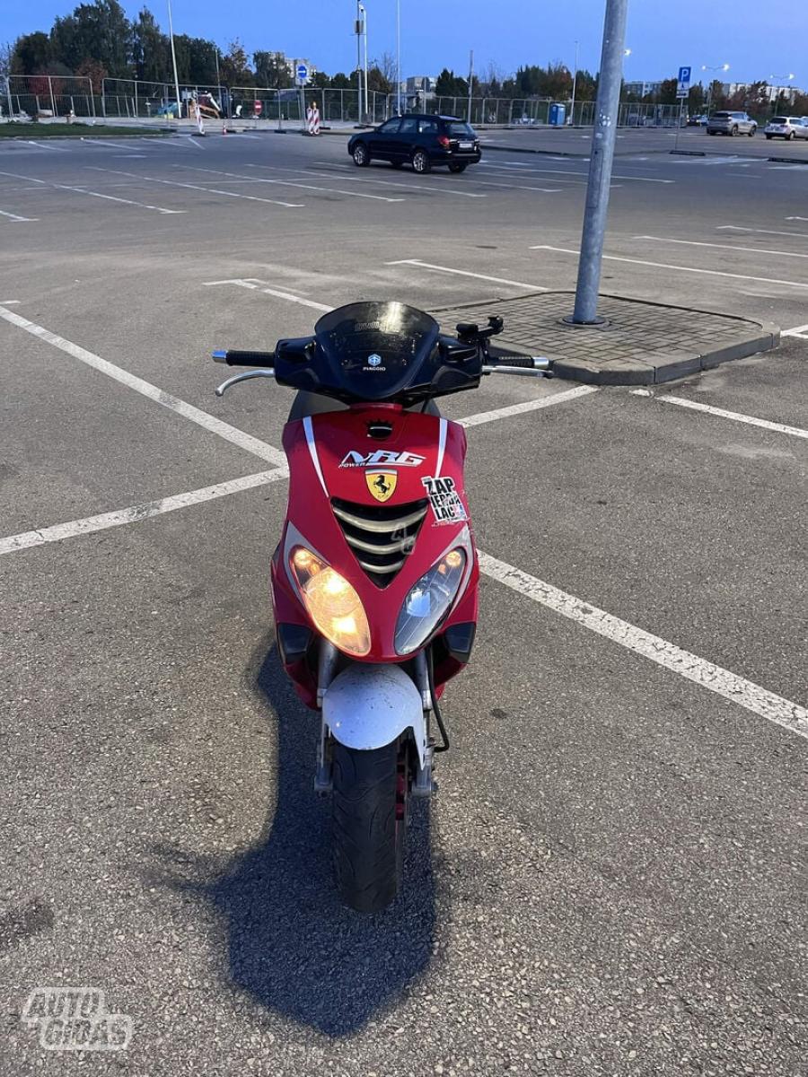 Melns Piaggio NRG 2008 Panevēža, ar dzinēja tilpumu 0.05 L un nobraukumu 23 tūkst. km par 850 €, foto 3 vietnē AUTOMOTO.COM.LV
