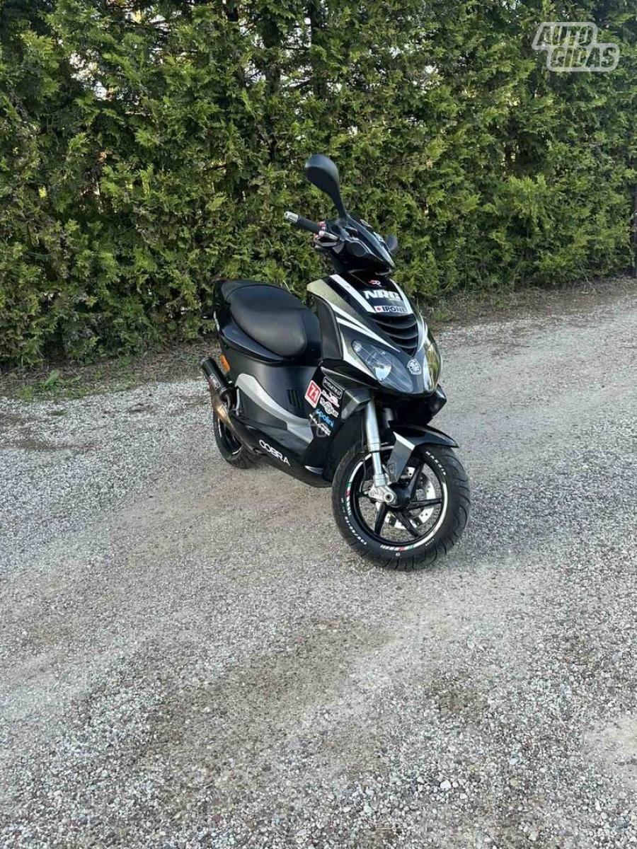 Черный Piaggio NRG 2009 в Вильнюс, объемом двигателя 0.05 л и пробегом 26 тыс. км за 1450 €, фото 1 на AUTOMOTO.COM.LV