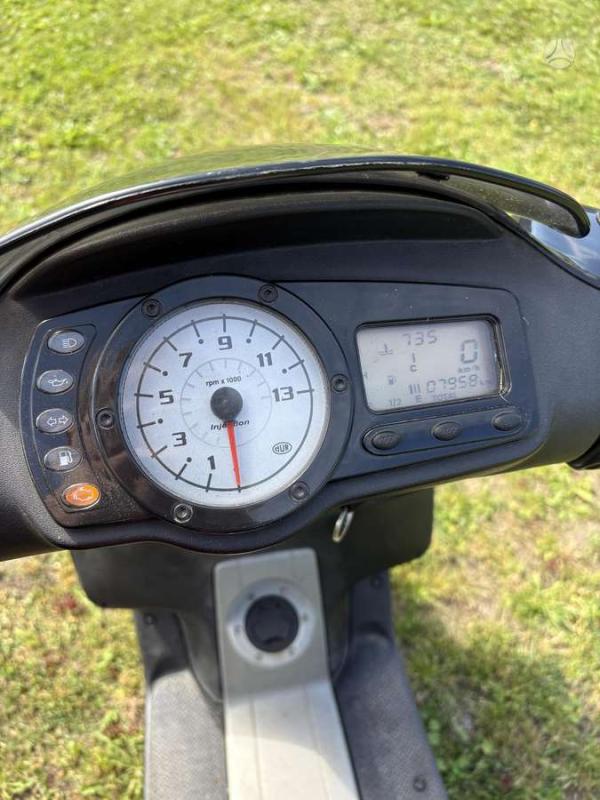 Melns Piaggio NRG 2009 Viļņa, ar dzinēja tilpumu 49.00 L un nobraukumu 8 tūkst. km par 600 €, foto 10 vietnē AUTOMOTO.COM.LV