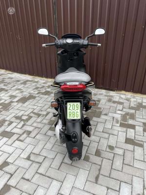 Черный Piaggio NRG 2010 в Каунас, объемом двигателя 49.00 л и пробегом 21 тыс. км за 1450 €, фото 10 на AUTOMOTO.COM.LV