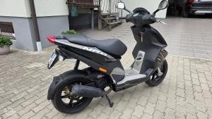 Black Piaggio NRG 2013 in Palanga, with an engine capacity of 0.05 L and mileage of 15 thousand km for 1450 €, photo 4 on AUTOMOTO.COM.LV