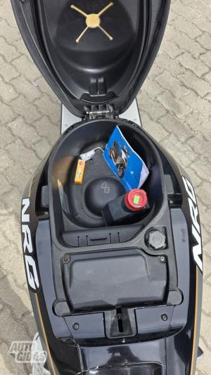 Black Piaggio NRG 2013 in Palanga, with an engine capacity of 0.05 L and mileage of 15 thousand km for 1450 €, photo 10 on AUTOMOTO.COM.LV