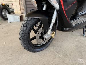 Melns Piaggio NRG 2015 Kauņa, ar dzinēja tilpumu 0.05 L un nobraukumu 16 tūkst. km par 1650 €, foto 8 vietnē AUTOMOTO.COM.LV