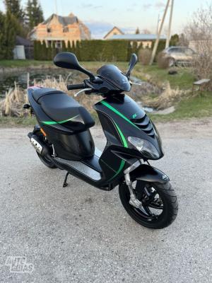 Black Piaggio NRG 2015 in Prienai, with an engine capacity of 0.05 L and mileage of 13 thousand km for 1750 €, photo  on AUTOMOTO.COM.LV