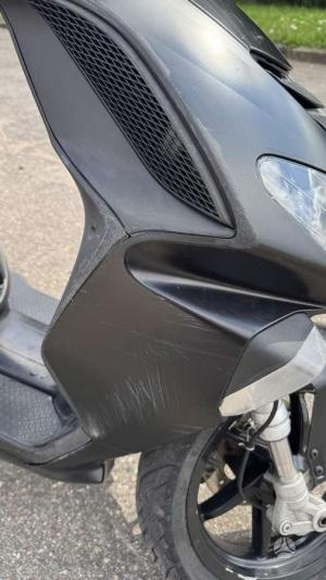 Black Piaggio NRG 2015 in Kaunas, with an engine capacity of 70.00 L and mileage of 30 thousand km for 1250 €, photo 7 on AUTOMOTO.COM.LV