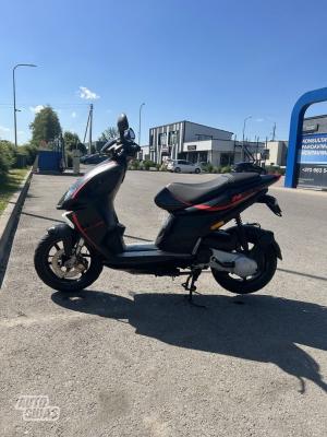 Melns Piaggio NRG 2017 Kauņa, ar dzinēja tilpumu 0.05 L un nobraukumu 14 tūkst. km par 1500 €, foto 8 vietnē AUTOMOTO.COM.LV