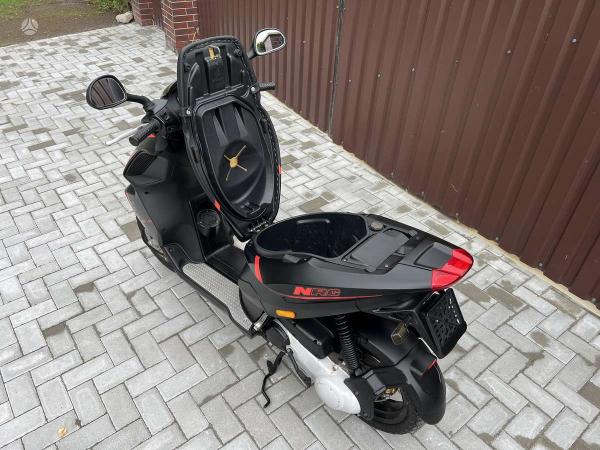 Черный Piaggio NRG 2017 в Каунас, объемом двигателя 49.00 л и пробегом 15 тыс. км за 1550 €, фото 9 на AUTOMOTO.COM.LV