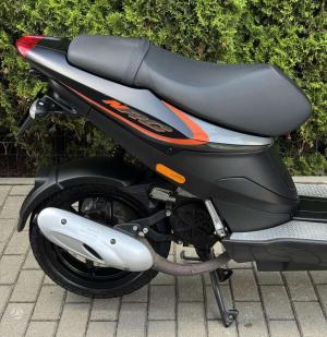 Черный Piaggio NRG 2018 в Мариямполе, объемом двигателя 49.00 л и пробегом 4 тыс. км за 1650 €, фото 6 на AUTOMOTO.COM.LV
