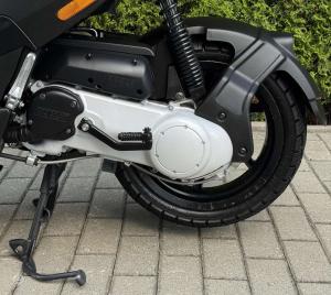 Черный Piaggio NRG 2018 в Мариямполе, объемом двигателя 49.00 л и пробегом 4 тыс. км за 1650 €, фото 32 на AUTOMOTO.COM.LV