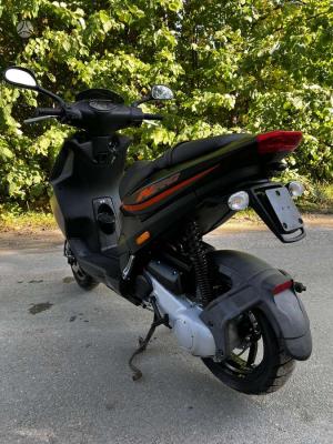Черный Piaggio NRG 2019 в Клайпеда, объемом двигателя 50.00 л и пробегом 9 тыс. км за 1950 €, фото 6 на AUTOMOTO.COM.LV