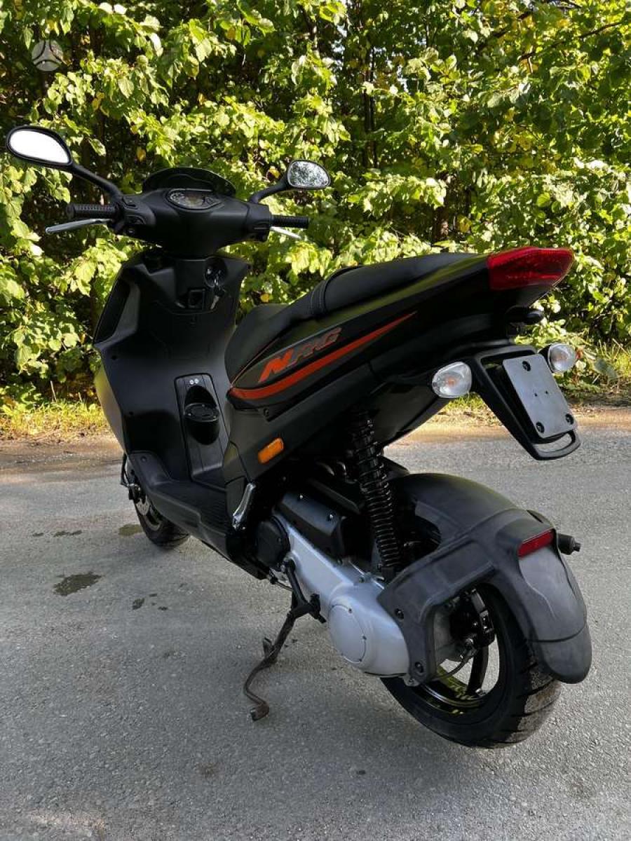 Черный Piaggio NRG 2019 в Клайпеда, объемом двигателя 50.00 л и пробегом 9 тыс. км за 1950 €, фото 6 на AUTOMOTO.COM.LV