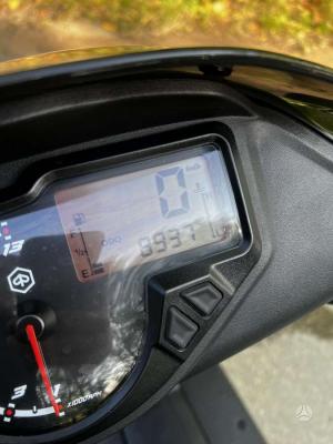 Черный Piaggio NRG 2019 в Клайпеда, объемом двигателя 50.00 л и пробегом 9 тыс. км за 1950 €, фото 8 на AUTOMOTO.COM.LV