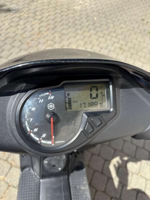 Melns Piaggio NRG 2019 Kauņa, ar dzinēja tilpumu 49.00 L un nobraukumu 17 tūkst. km par 1750 €, foto 7 vietnē AUTOMOTO.COM.LV