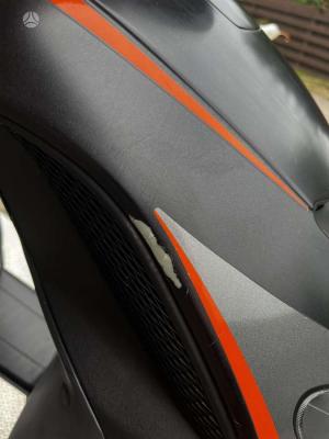 Black Piaggio NRG 2019 in Klaipeda, with an engine capacity of 50.00 L and mileage of 8 thousand km for 1380 €, photo 11 on AUTOMOTO.COM.LV