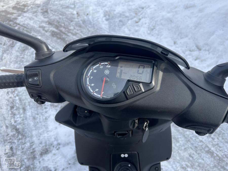 Black Piaggio NRG 2020 in Prienai, with an engine capacity of 0.05 L and mileage of 2 thousand km for 2050 €, photo 10 on AUTOMOTO.COM.LV