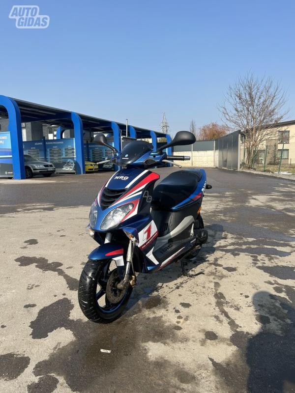 Zils Piaggio NRG 2006 Kauņa, ar dzinēja tilpumu 0.05 L un nobraukumu 10 tūkst. km par 1050 €, foto 8 vietnē AUTOMOTO.COM.LV