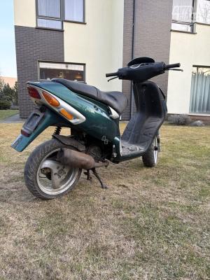 Zaļš Piaggio NRG 2001 Viļņa, ar dzinēja tilpumu 0.05 L un nobraukumu 12 tūkst. km par 400 €, foto 4 vietnē AUTOMOTO.COM.LV