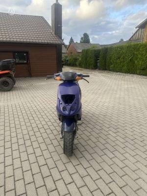 Piaggio NRG 2004 in Pagegiai, with an engine capacity of 49.00 L and mileage of 20 thousand km for 500 €, photo 3 on AUTOMOTO.COM.LV