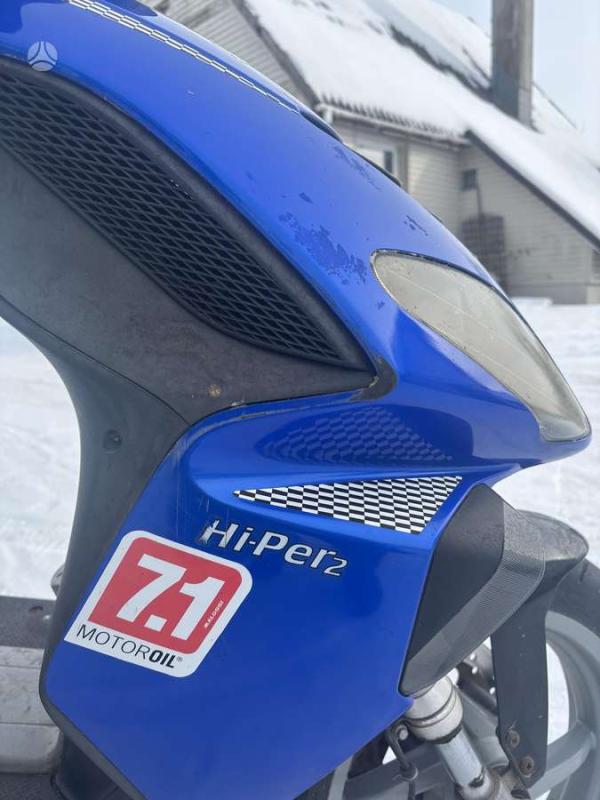 Piaggio NRG 2006 Širvintos, ar dzinēja tilpumu 50.00 L un nobraukumu 5 tūkst. km par 600 €, foto 5 vietnē AUTOMOTO.COM.LV