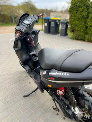 Piaggio NRG 2007 in Klaipeda, with an engine capacity of 0.05 L and mileage of 18 thousand km for 1300 €, photo 6 on AUTOMOTO.COM.LV
