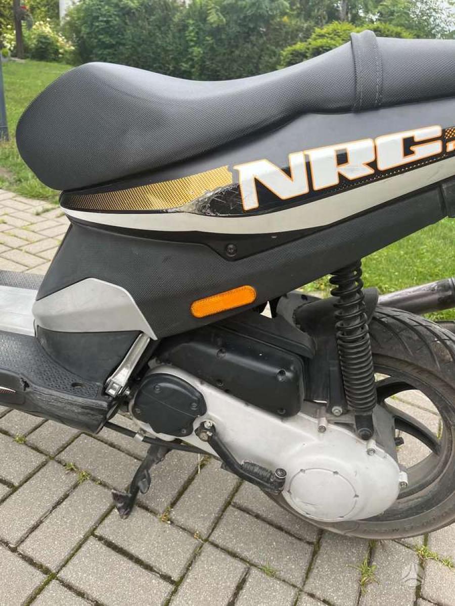 Piaggio NRG 2008 in Klaipeda, with an engine capacity of 49.00 L and mileage of 18 thousand km for 950 €, photo 8 on AUTOMOTO.COM.LV