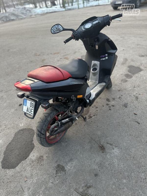Piaggio NRG 2009 Panevēža, ar dzinēja tilpumu 0.05 L un nobraukumu 0 tūkst. km par 1200 €, foto 10 vietnē AUTOMOTO.COM.LV