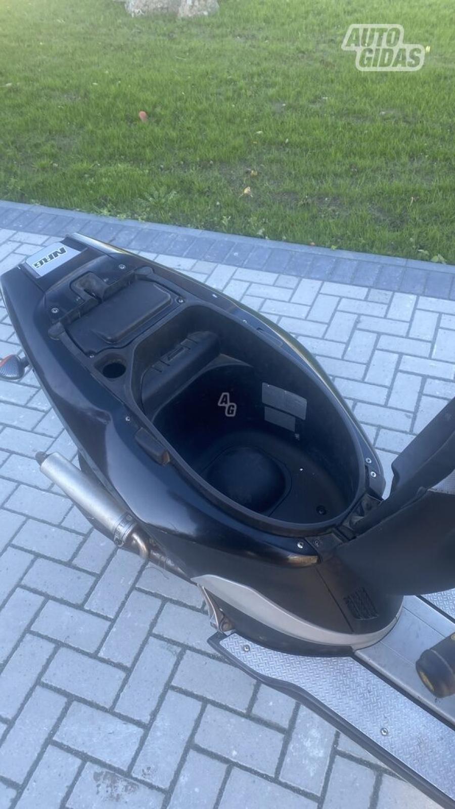 Piaggio NRG 2010 Šilalė, ar dzinēja tilpumu 0.00 L un nobraukumu 0 tūkst. km par 580 €, foto 6 vietnē AUTOMOTO.COM.LV