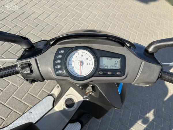 Piaggio NRG 2011 Panevēža, ar dzinēja tilpumu 0.05 L un nobraukumu 11 tūkst. km par 1250 €, foto 3 vietnē AUTOMOTO.COM.LV