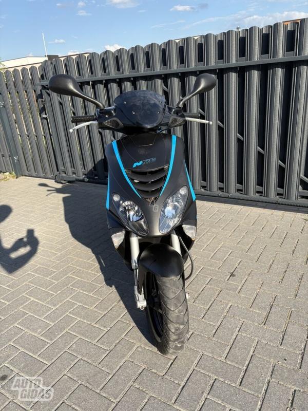 Piaggio NRG 2011 Panevēža, ar dzinēja tilpumu 0.05 L un nobraukumu 11 tūkst. km par 1250 €, foto 8 vietnē AUTOMOTO.COM.LV