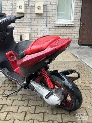 Piaggio NRG 2012 Jurbarkas, ar dzinēja tilpumu 0.00 L un nobraukumu 0 tūkst. km par 1600 €, foto 7 vietnē AUTOMOTO.COM.LV