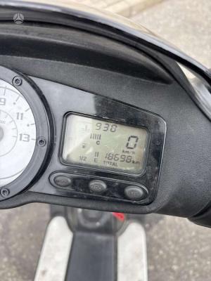 Piaggio NRG 2014 in Vilnius, with an engine capacity of 50.00 L and mileage of 19 thousand km for 1100 €, photo 4 on AUTOMOTO.COM.LV