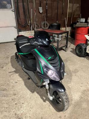 Piaggio NRG 2015 in Panevezys, with an engine capacity of 50.00 L and mileage of 8 thousand km for 1450 €, photo  on AUTOMOTO.COM.LV