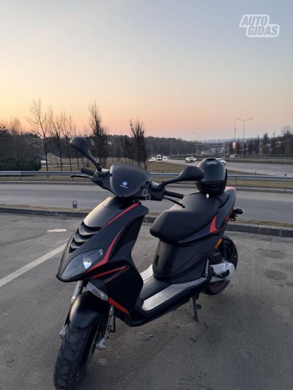Piaggio NRG 2015 in Vilnius, with an engine capacity of 0.05 L and mileage of 16 thousand km for 1500 €, photo 3 on AUTOMOTO.COM.LV