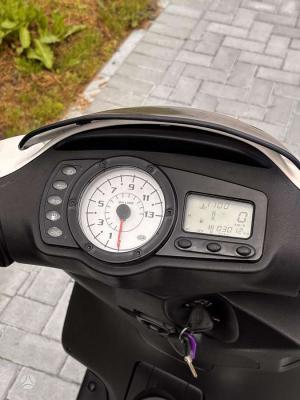 Piaggio NRG 2016 Kauņa, ar dzinēja tilpumu 50.00 L un nobraukumu 3 tūkst. km par 1320 €, foto 6 vietnē AUTOMOTO.COM.LV