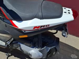 Piaggio NRG 2017 Jurbarkas, ar dzinēja tilpumu 0.05 L un nobraukumu 7 tūkst. km par 1600 €, foto 4 vietnē AUTOMOTO.COM.LV
