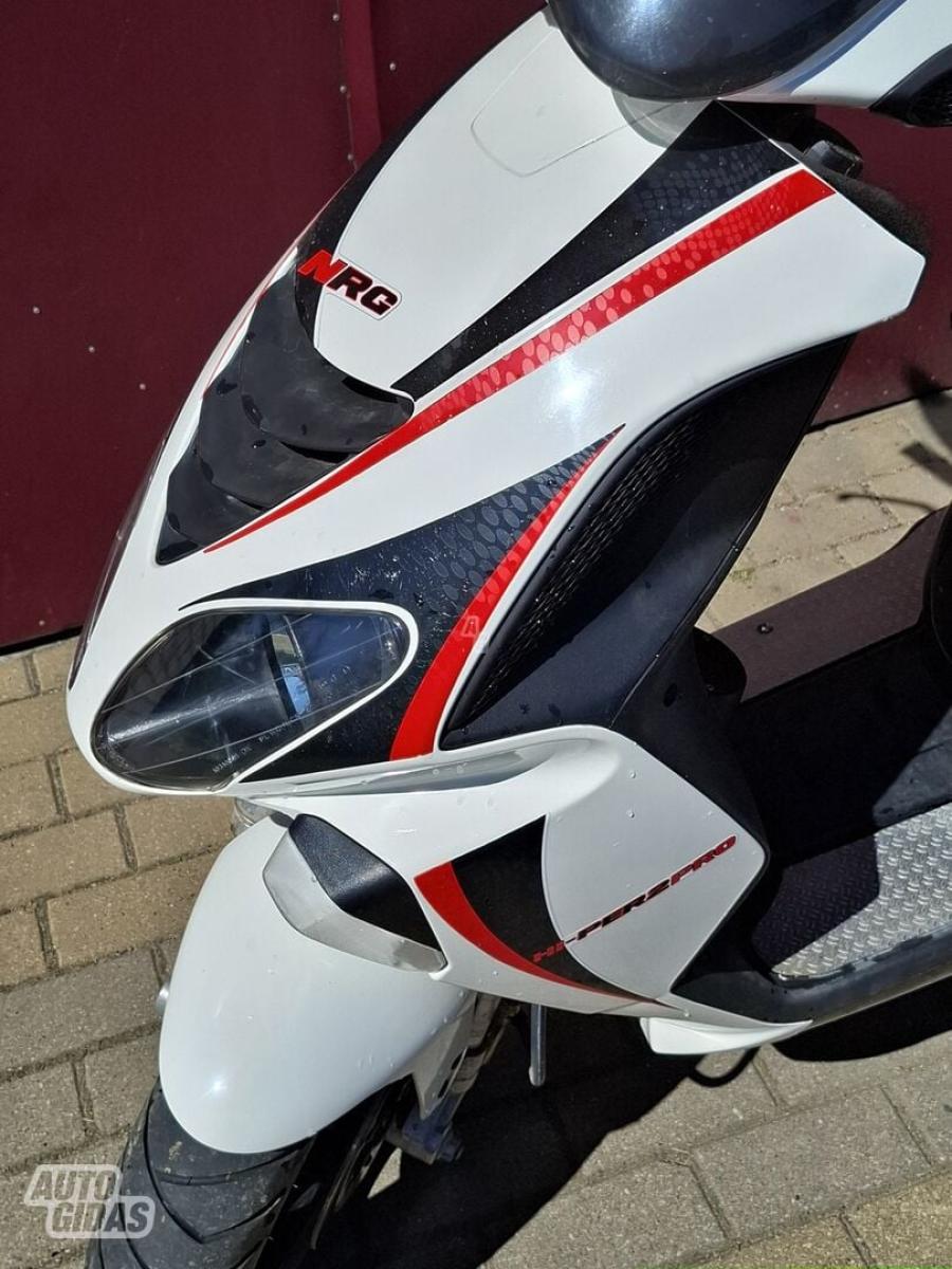 Piaggio NRG 2017 Jurbarkas, ar dzinēja tilpumu 0.05 L un nobraukumu 7 tūkst. km par 1600 €, foto 5 vietnē AUTOMOTO.COM.LV