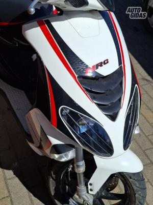 Piaggio NRG 2017 Jurbarkas, ar dzinēja tilpumu 0.05 L un nobraukumu 7 tūkst. km par 1600 €, foto 8 vietnē AUTOMOTO.COM.LV