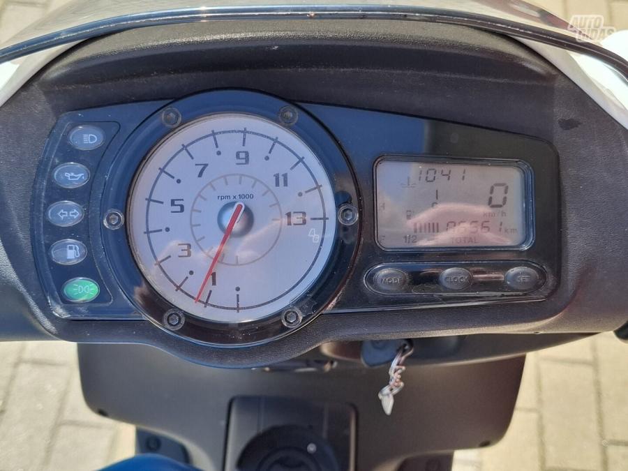 Piaggio NRG 2017 Jurbarkas, ar dzinēja tilpumu 0.05 L un nobraukumu 7 tūkst. km par 1600 €, foto 9 vietnē AUTOMOTO.COM.LV