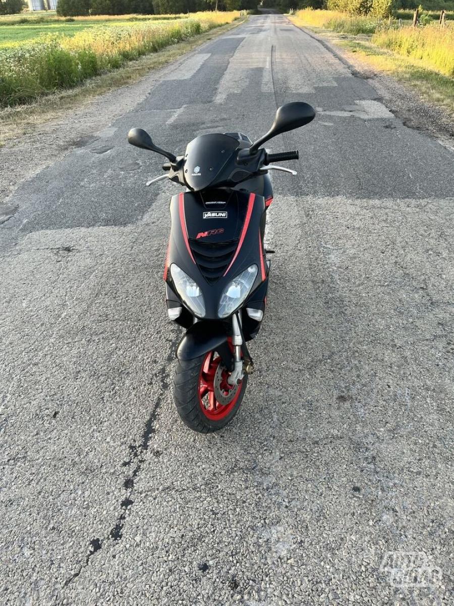 Piaggio NRG 2017 in Anyksciai, with an engine capacity of 0.05 L and mileage of 14 thousand km for 1400 €, photo 1 on AUTOMOTO.COM.LV