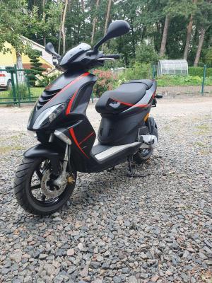 Piaggio NRG 2017 in Kedainiai, with an engine capacity of 49.00 L and mileage of 5 thousand km for 1650 €, photo  on AUTOMOTO.COM.LV