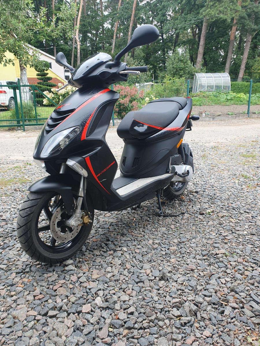 Piaggio NRG 2017 in Kedainiai, with an engine capacity of 49.00 L and mileage of 5 thousand km for 1650 €, photo 1 on AUTOMOTO.COM.LV