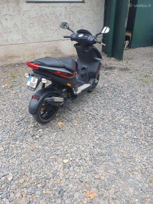 Piaggio NRG 2017 in Kedainiai, with an engine capacity of 49.00 L and mileage of 5 thousand km for 1650 €, photo 4 on AUTOMOTO.COM.LV